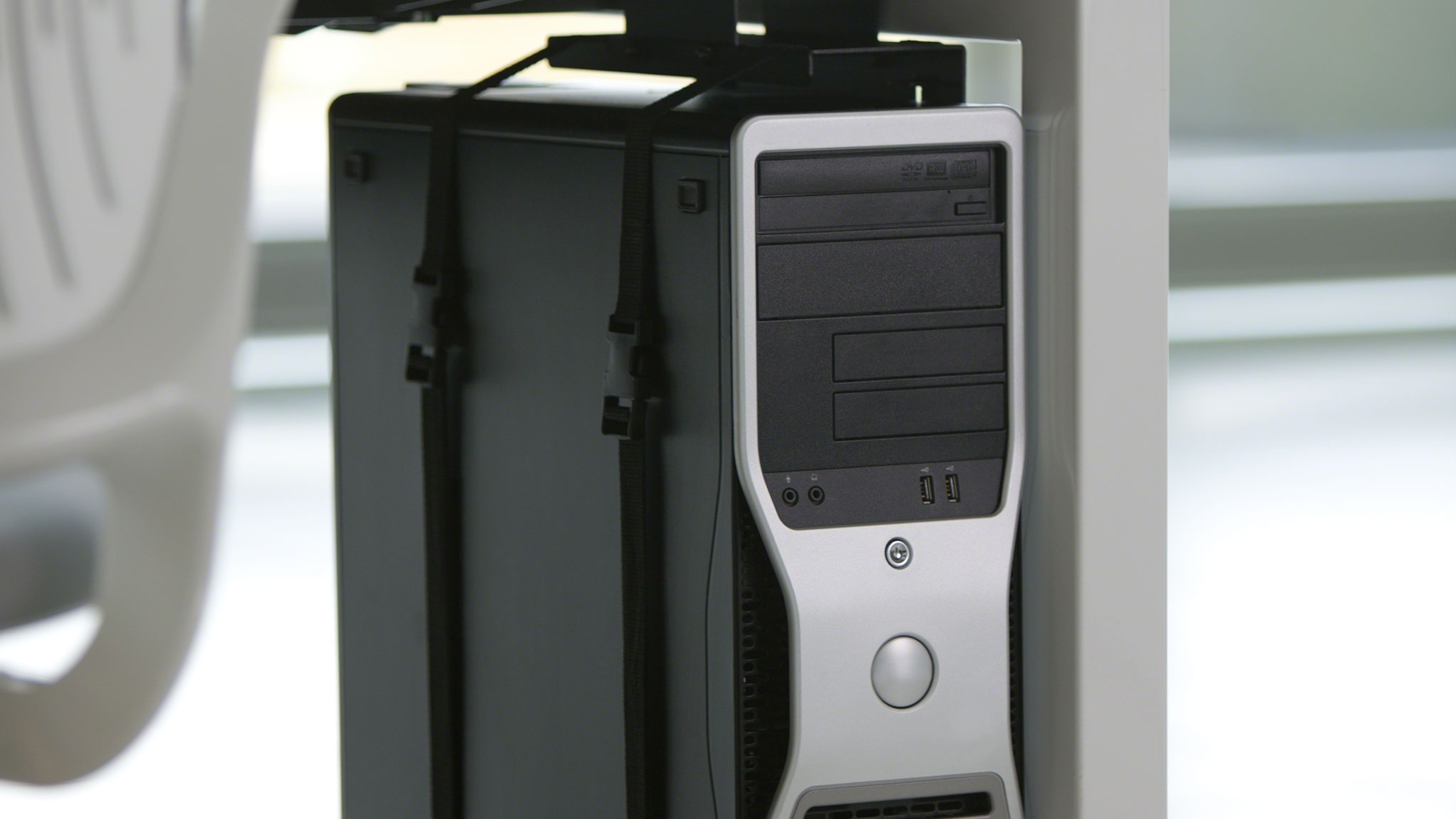 CPU Holder + Stands - Young Office