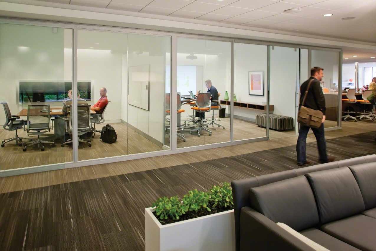 Understanding the anatomy of a healthy workplace - Ohio Desk